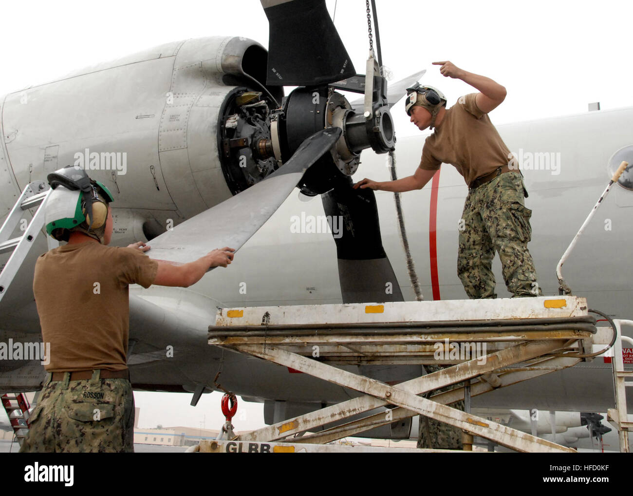 BAHRAIN (Feb. 16, 2013) Aviation Machinist's Mate 2nd Class Justin Veal ...
