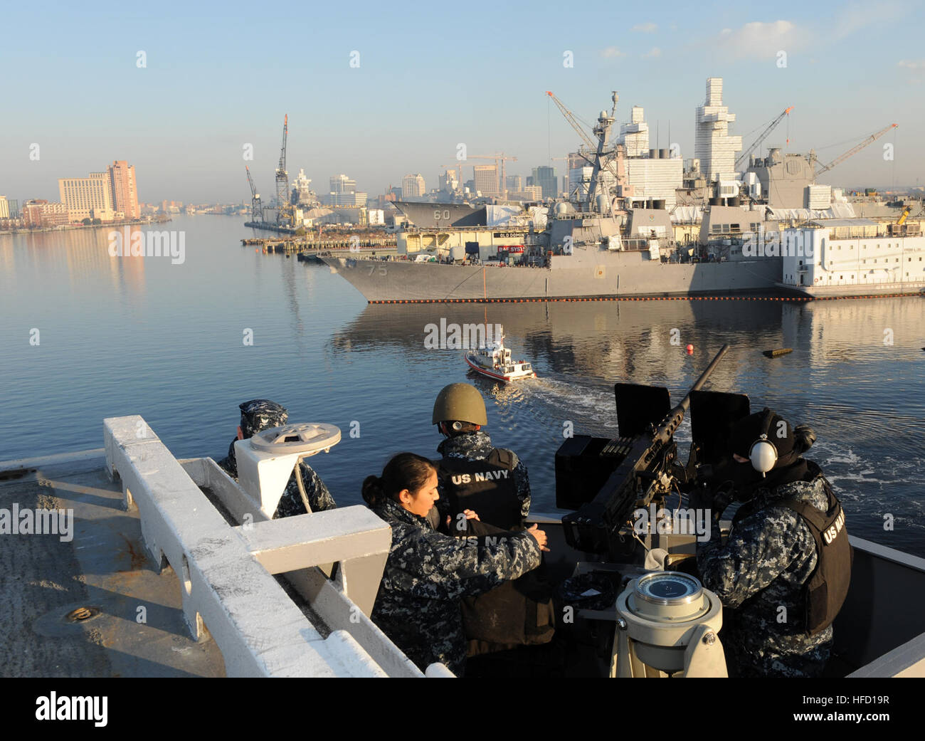 50 caliber machine gun mount hi-res stock photography and images - Alamy