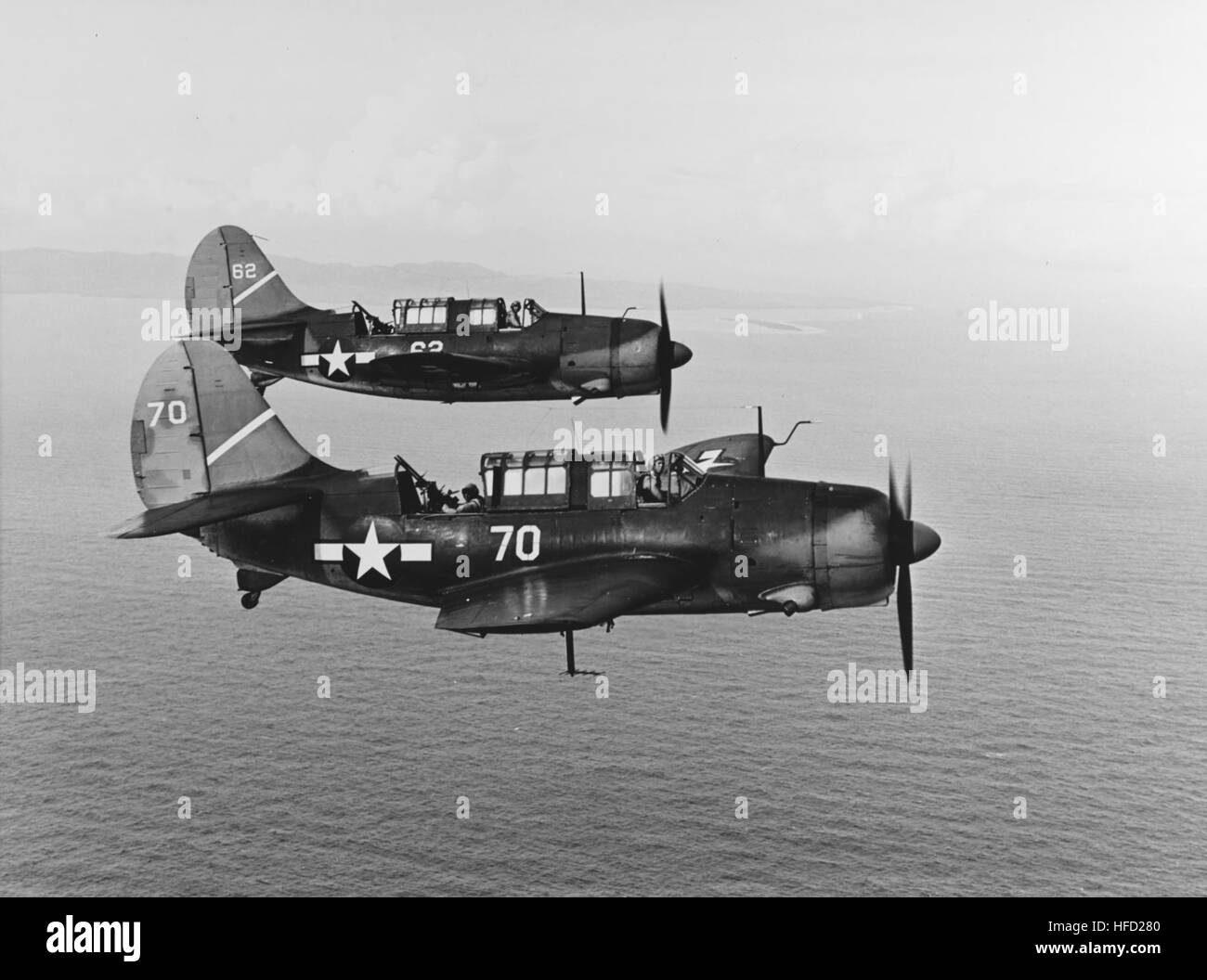 Helldiver hi-res stock photography and images - Alamy