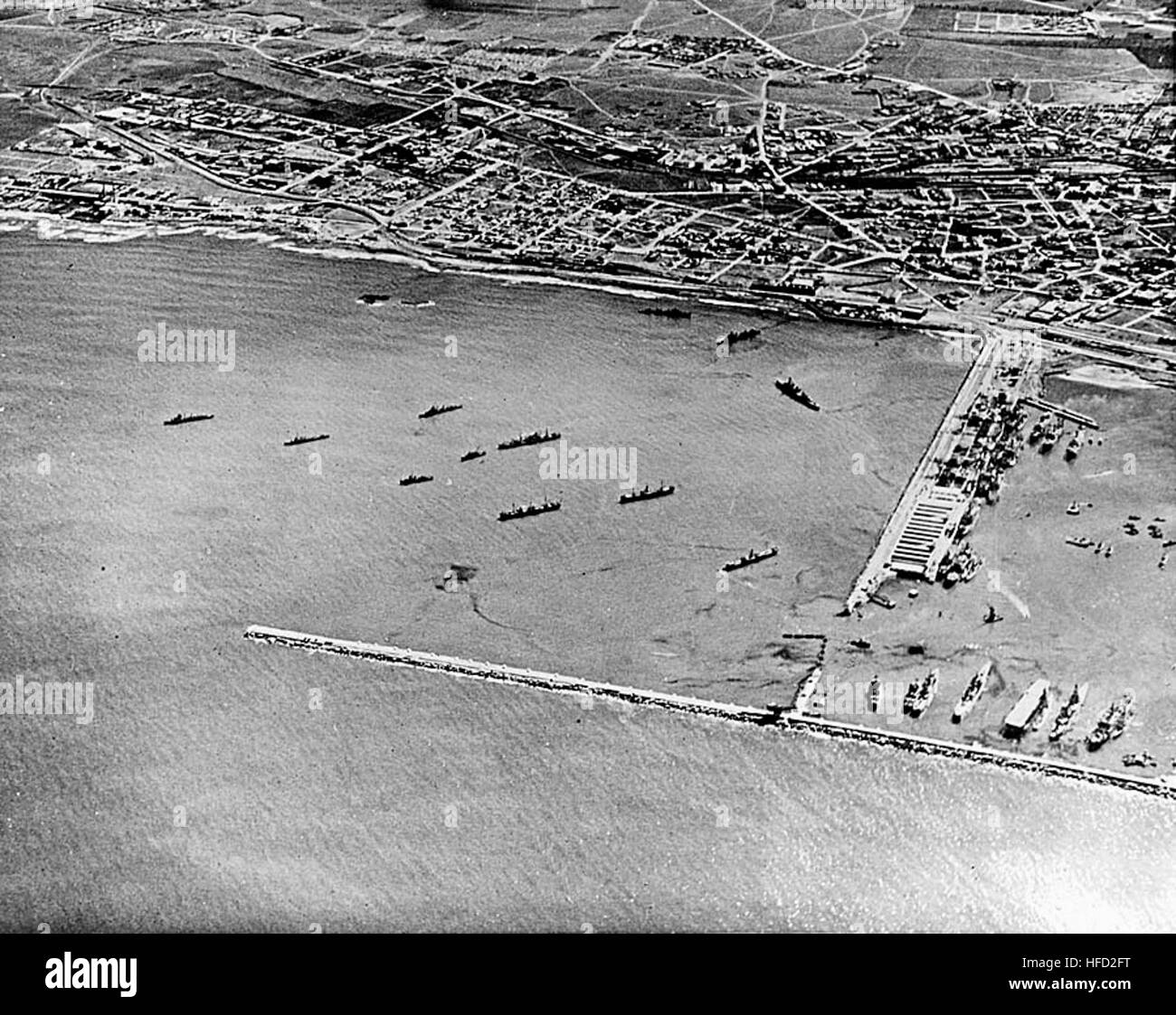 Uss albatros hi-res stock photography and images - Alamy