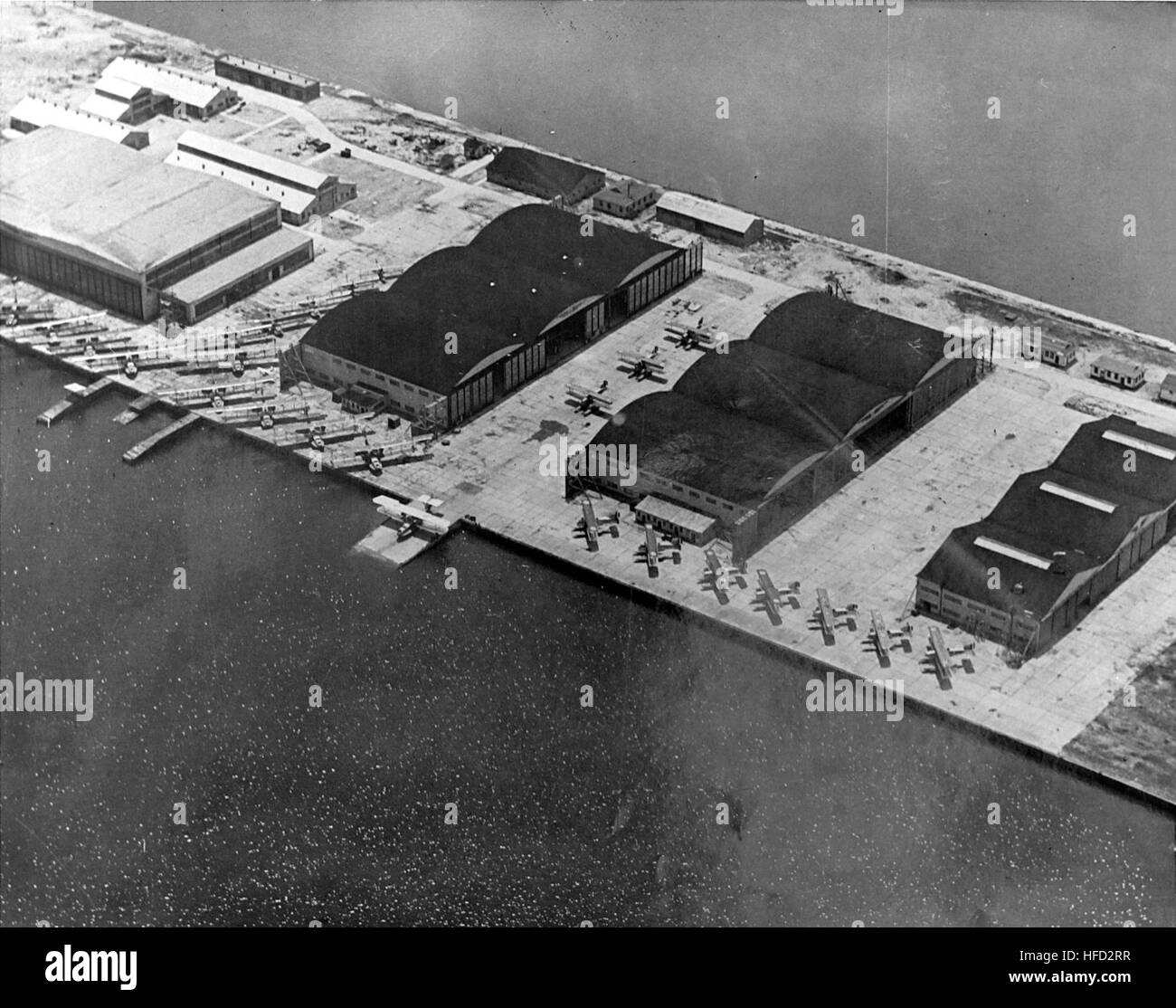 Naval air station hampton roads hi-res stock photography and images - Alamy