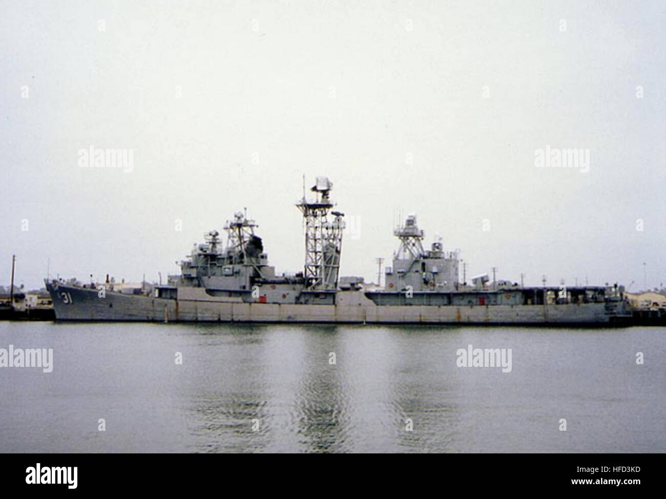 Self Defense Test Ship USS Decatur (DDG-31) 2003 Stock Photo - Alamy