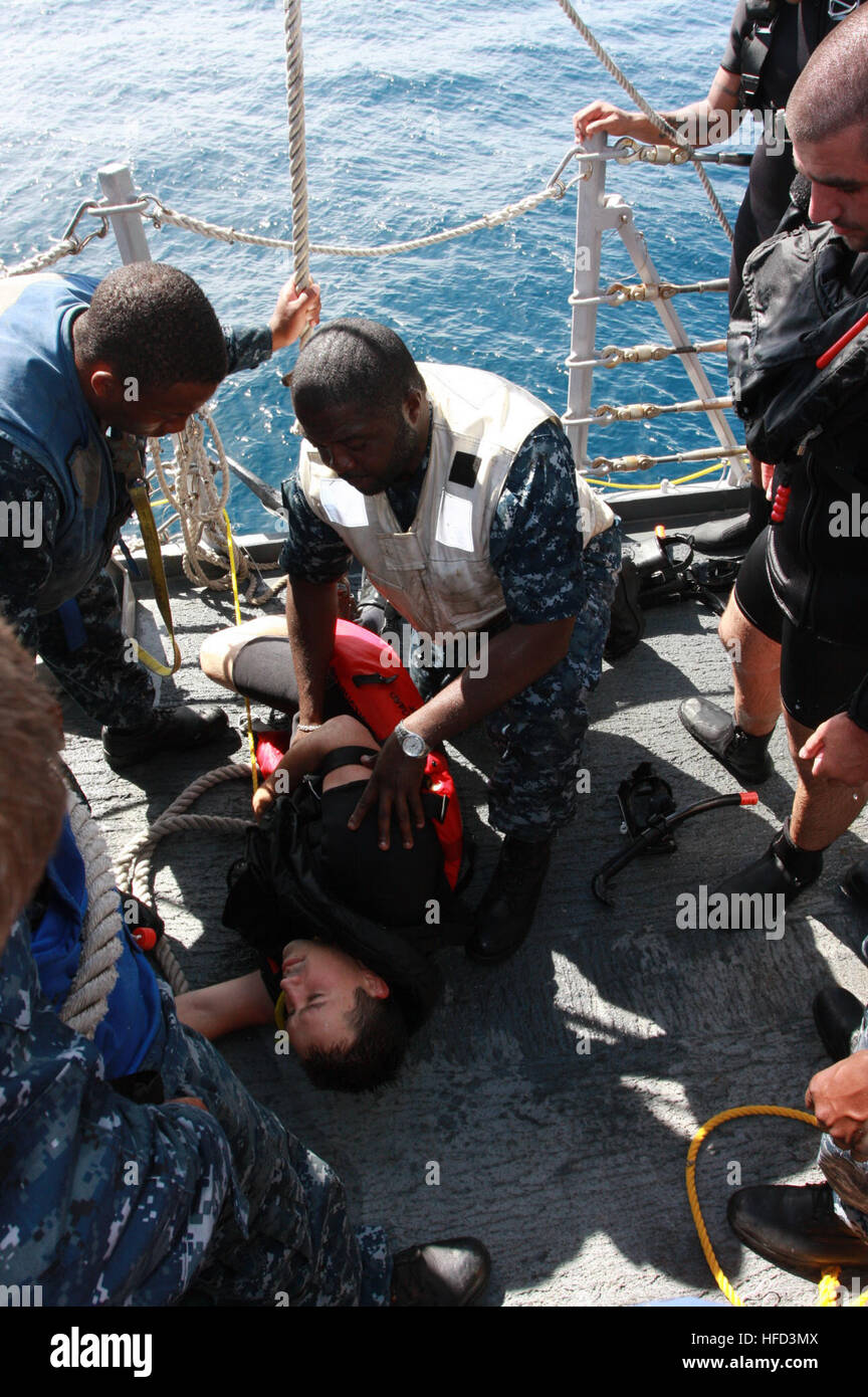 Uss vandegrift ffg 48 hi-res stock photography and images - Alamy