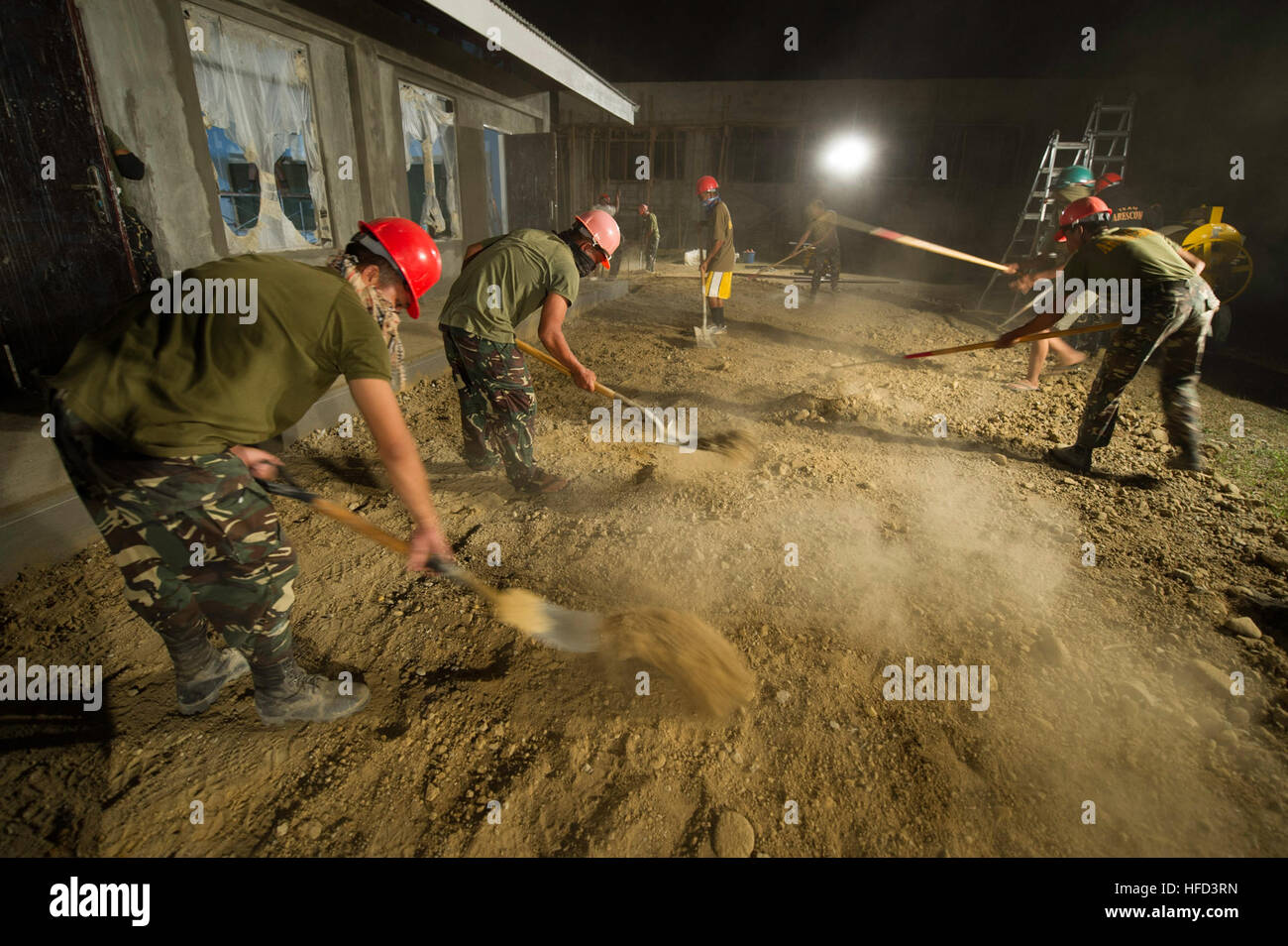Armed Forces of the Philippines Army engineers, assigned to the 552nd ...
