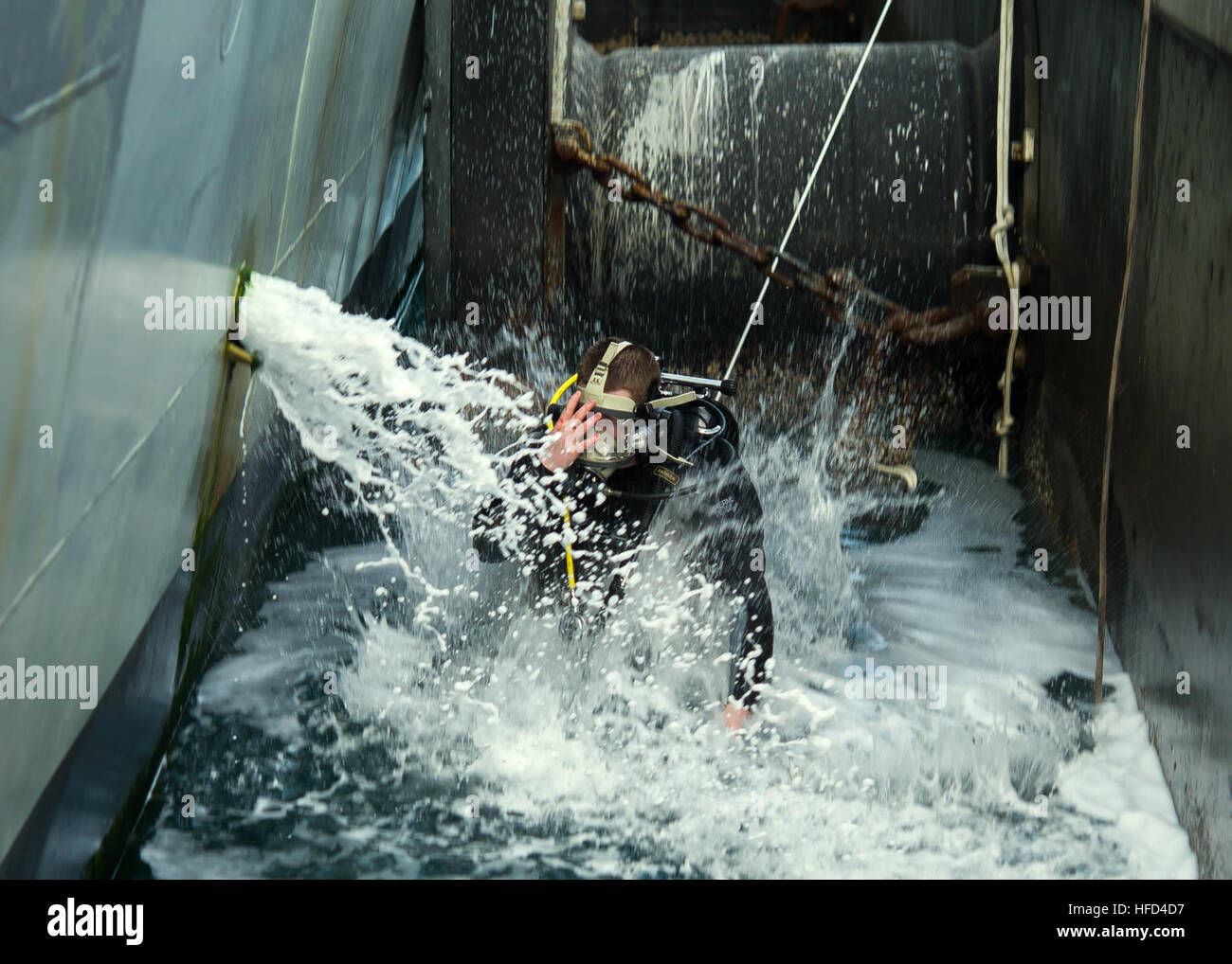 Navy Diver 3rd Class Trevor Coliglazier, assigned to Norfolk Ship ...