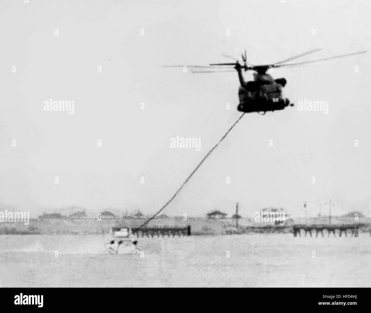 Sikorsky RH-53A towing Mk 105 gear Stock Photo - Alamy