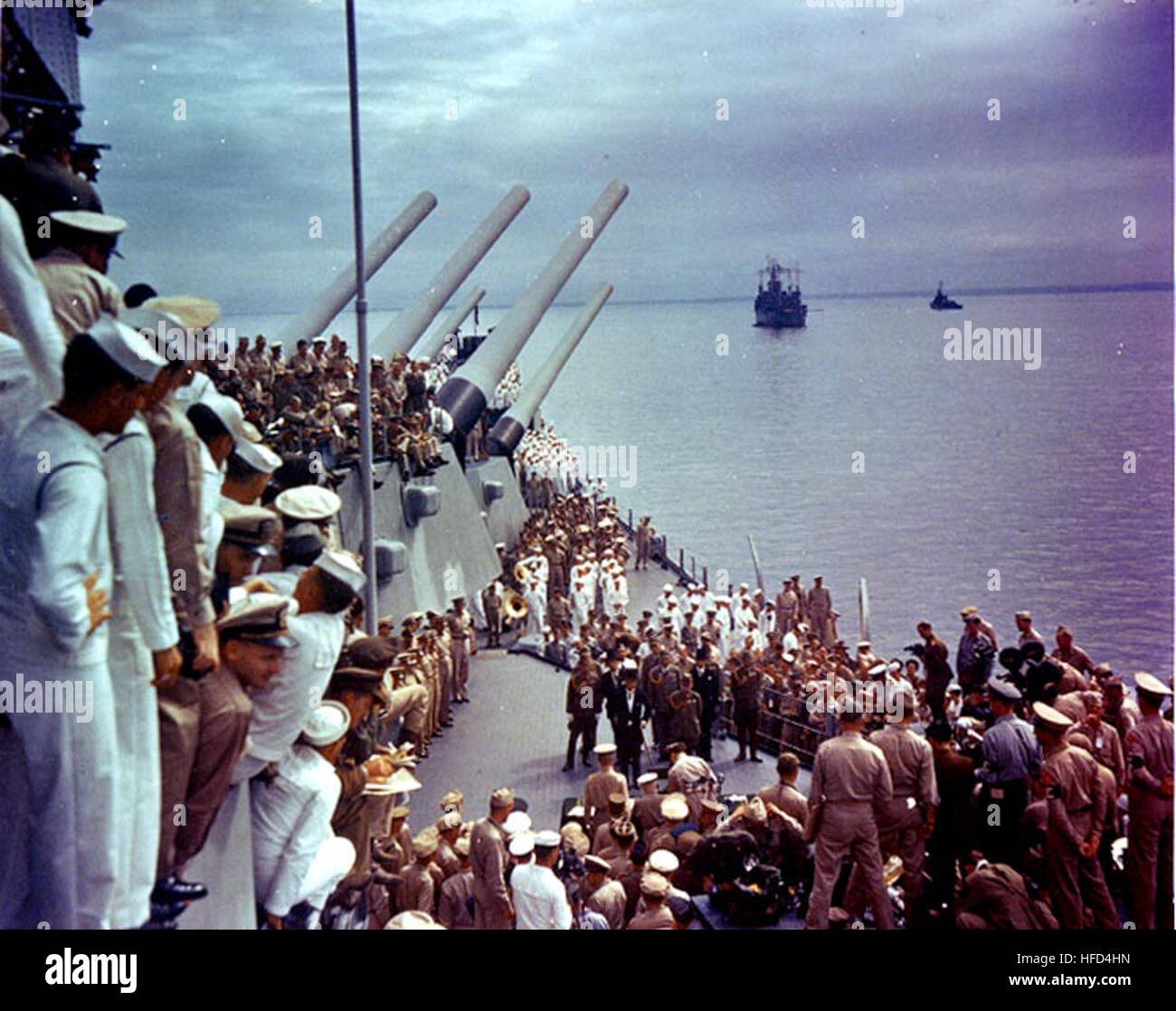 Japanese surrender signing hi-res stock photography and images - Alamy