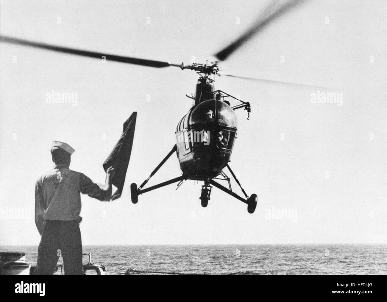Sikorsky ho3s 1 hi-res stock photography and images - Alamy