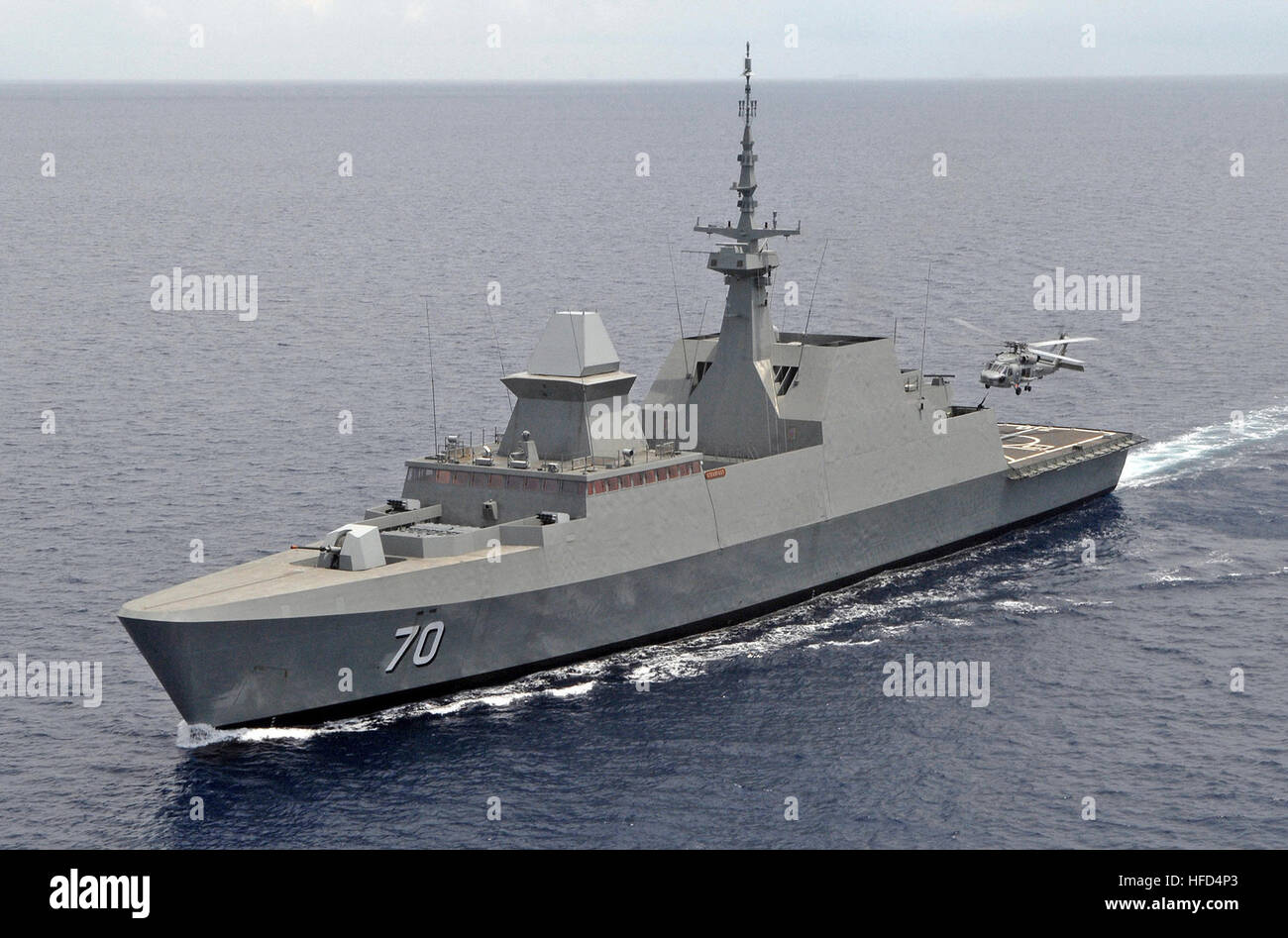 080415-N-7981E-125 PACIFIC OCEAN (April 15, 2008) An SH-60B Seahawk ...