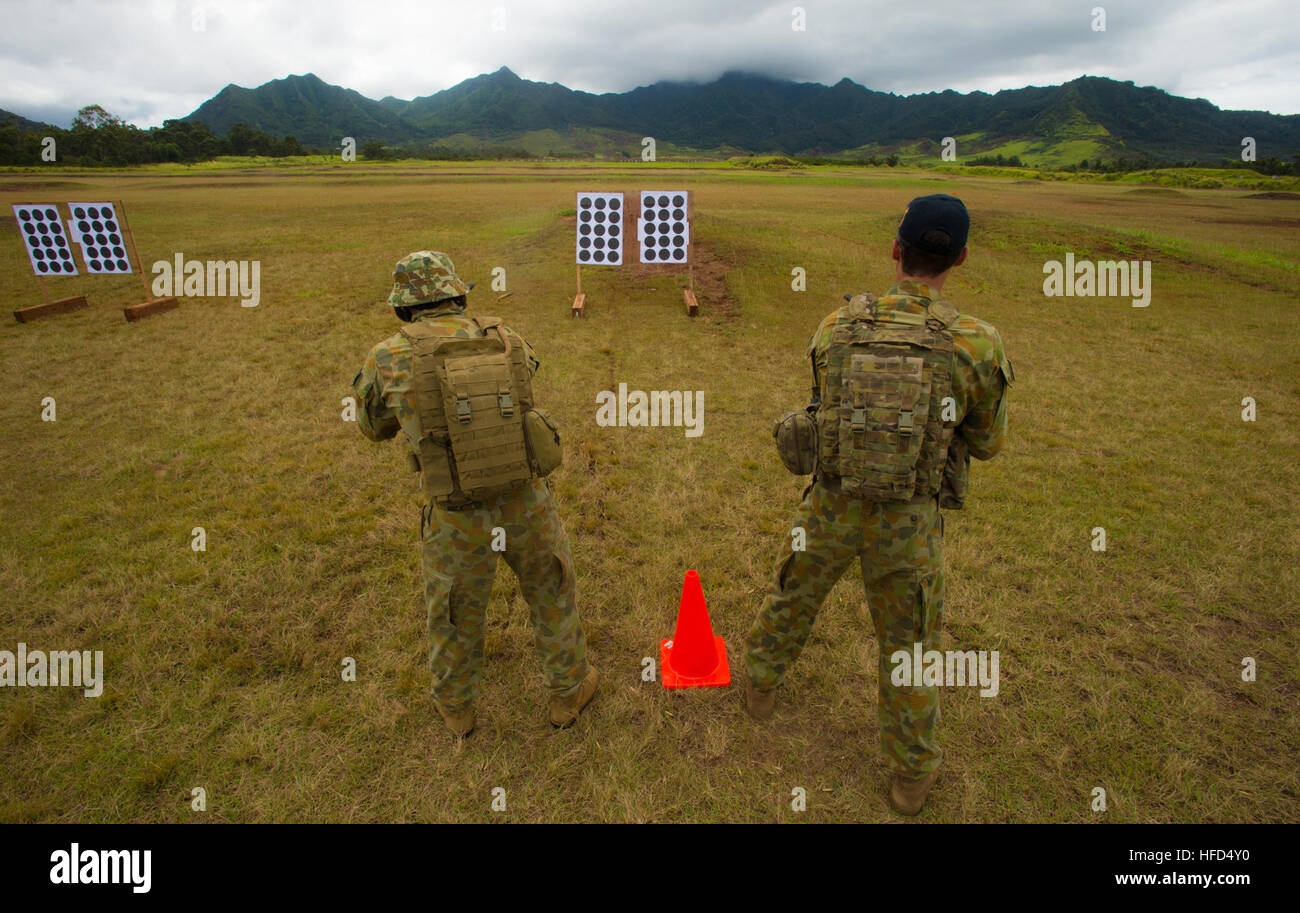 Royal Australian Navy Clearance Diver explosive ordnance disposal ...