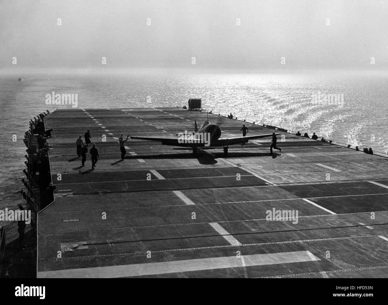 SNJ after landing aboard USS Sable (IX-81) 1943 Stock Photo - Alamy