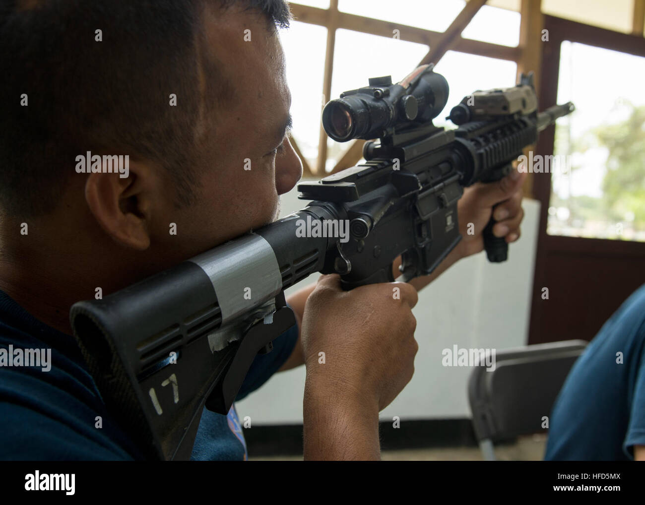 140618-N-XQ474-180 PUNTA GORDA, Belize (June 18, 2014) U.S. Navy ...