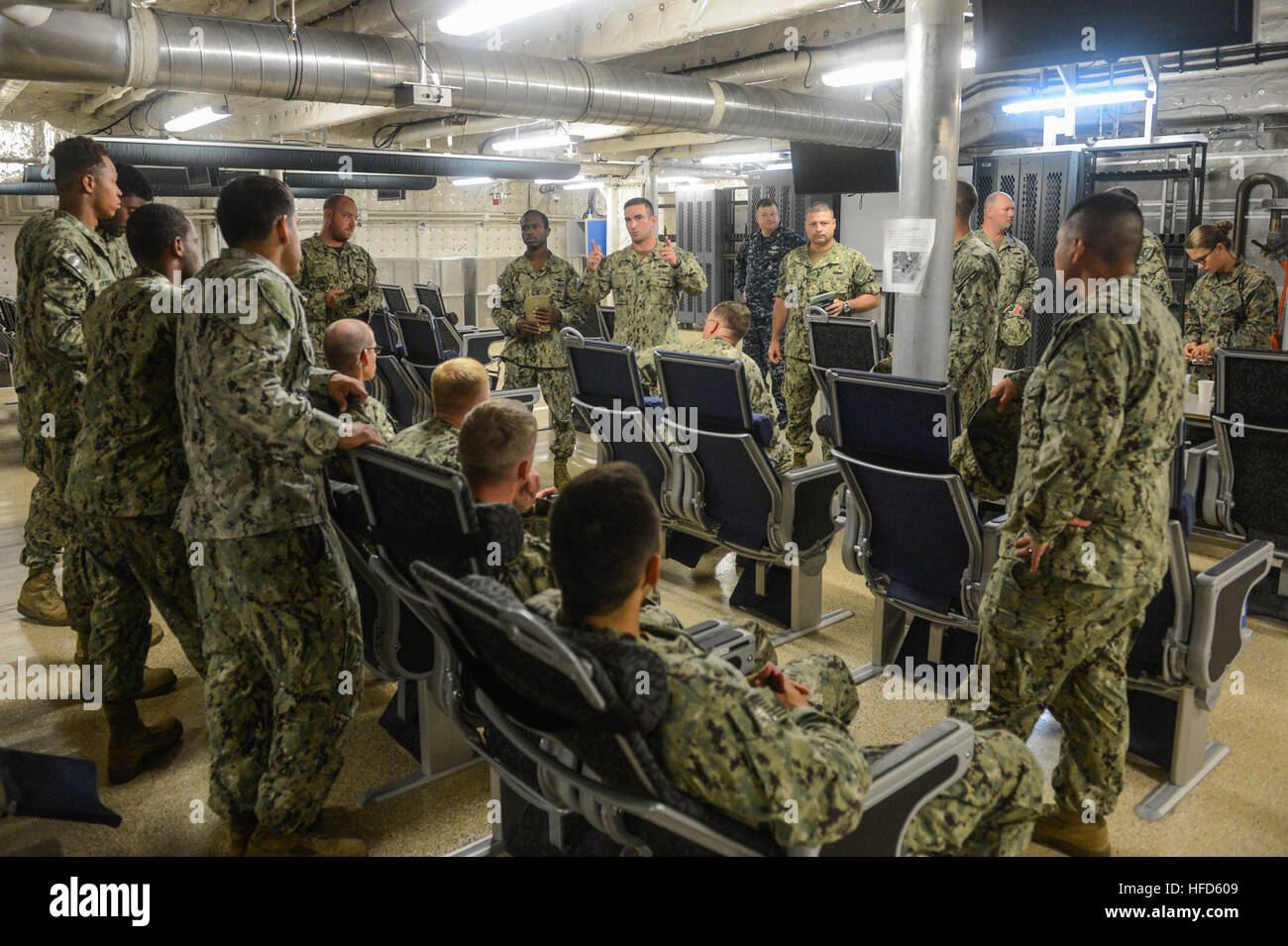 Seabees from Construction Battalion Maintenance Unit 303 conduct a pre ...