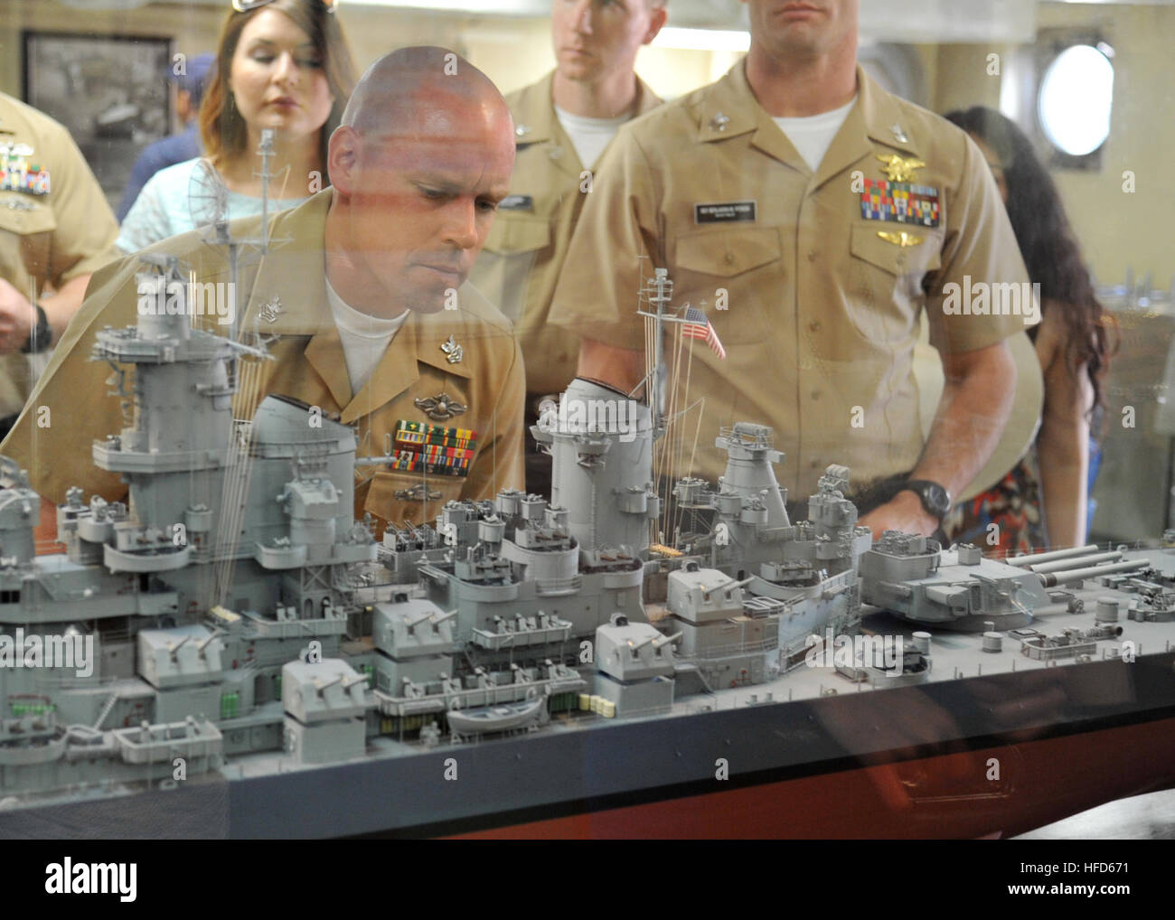 Hospital Corpsman 1st Class Jeremiah Mcarthur, a U.S. Pacific Fleet ...