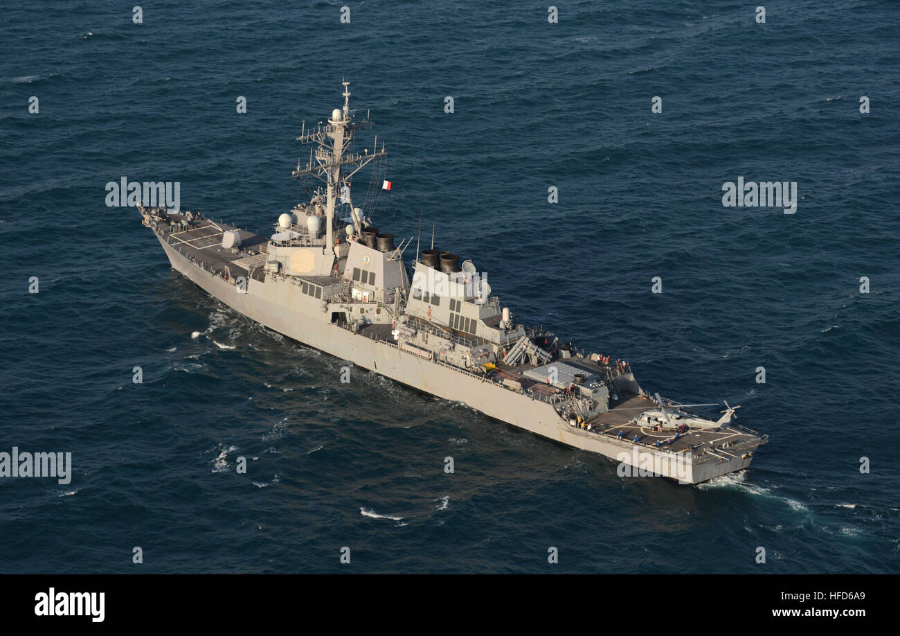 Guided Missile Destroyer Uss Hopper Ddg 70 High Resolution Stock ...