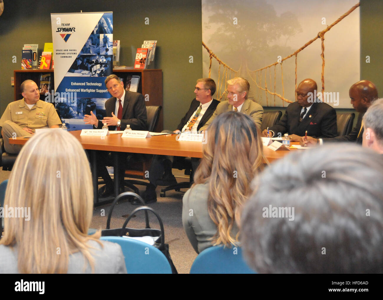 Space and naval warfare systems command spawar hi-res stock photography ...