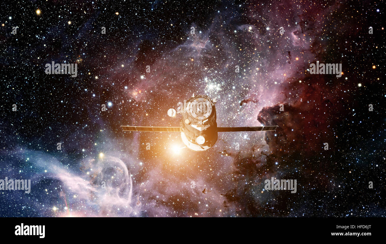 Space ship hi-res stock photography and images - Alamy