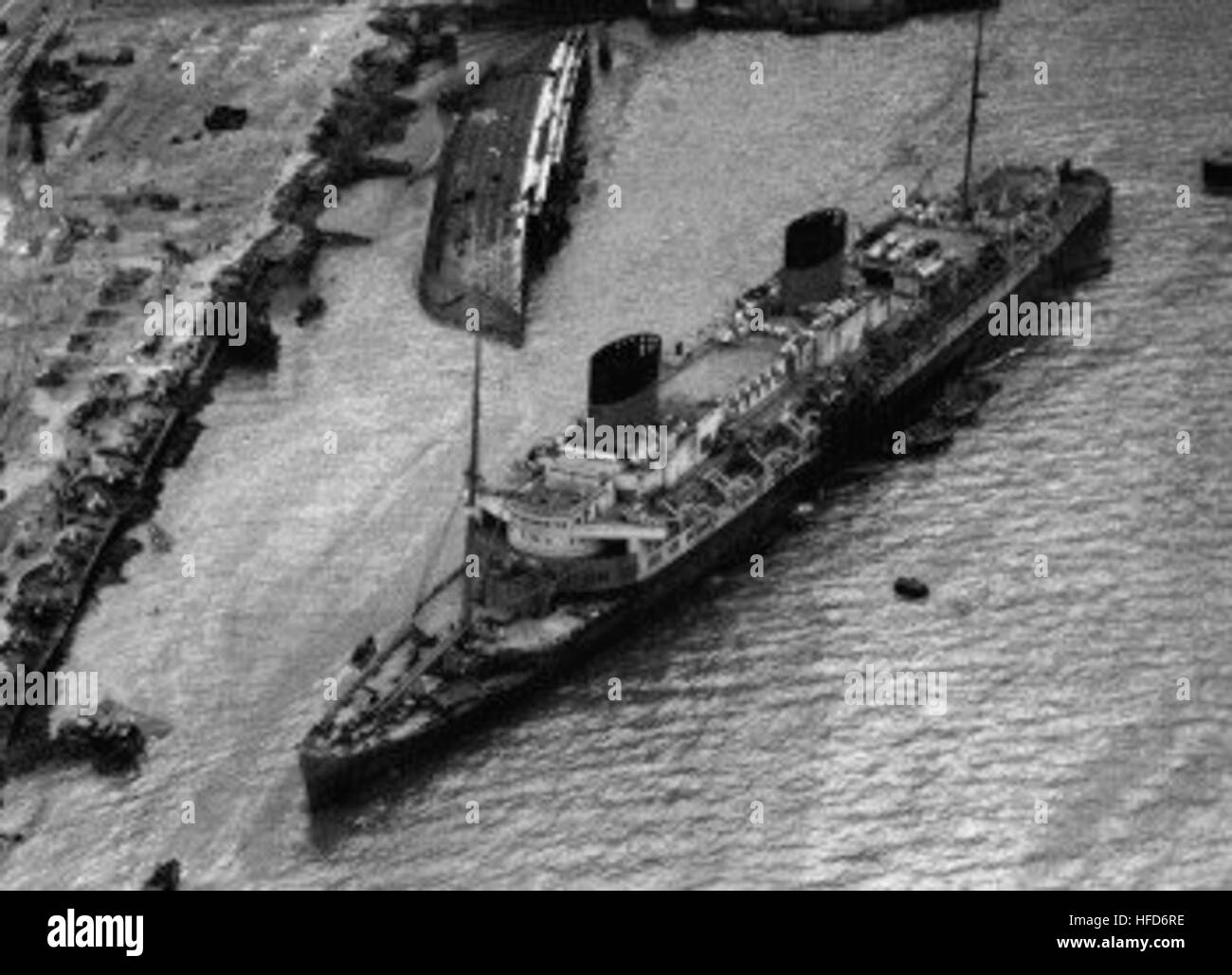 SS Europa SS Paris sank Stock Photo - Alamy