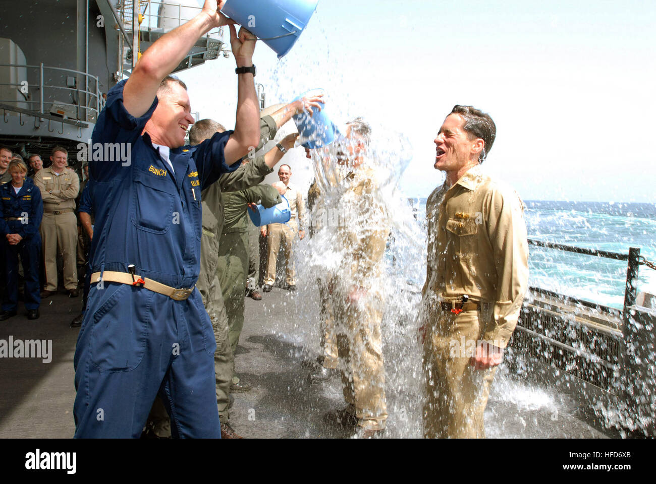 Ss lieutenant hi-res stock photography and images - Alamy
