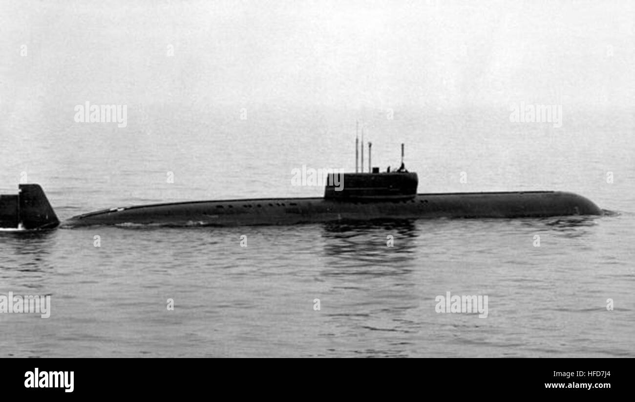 Submarine Papa class(DN-SN-86-00737 Stock Photo - Alamy