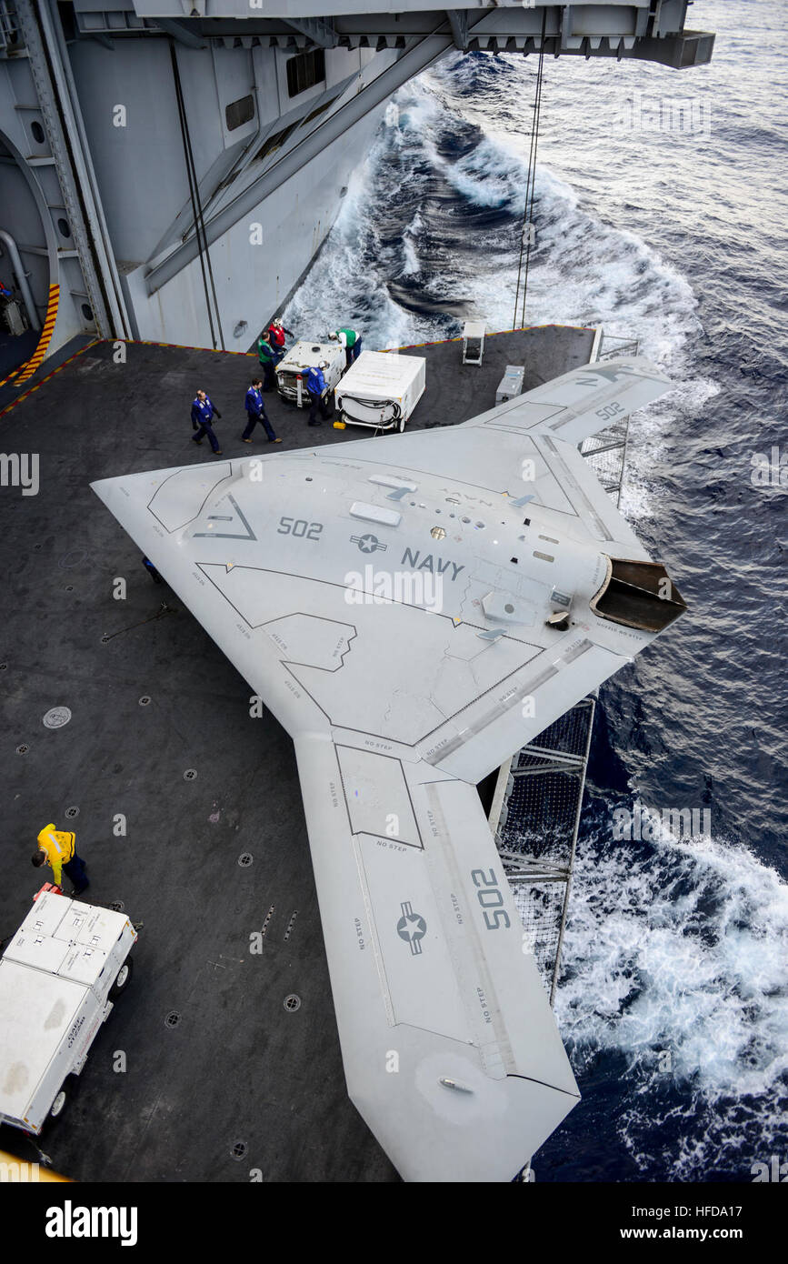 ATLANTIC OCEAN (Dec. 11, 2012) An X-47B Unmanned Combat Air System ...