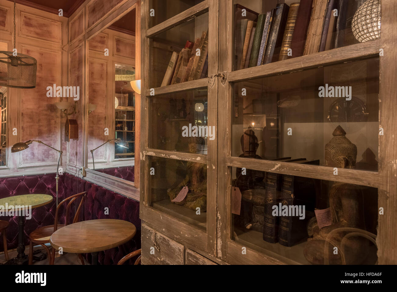 The cozy restaurant-library in the city center. The restaurant's name ...