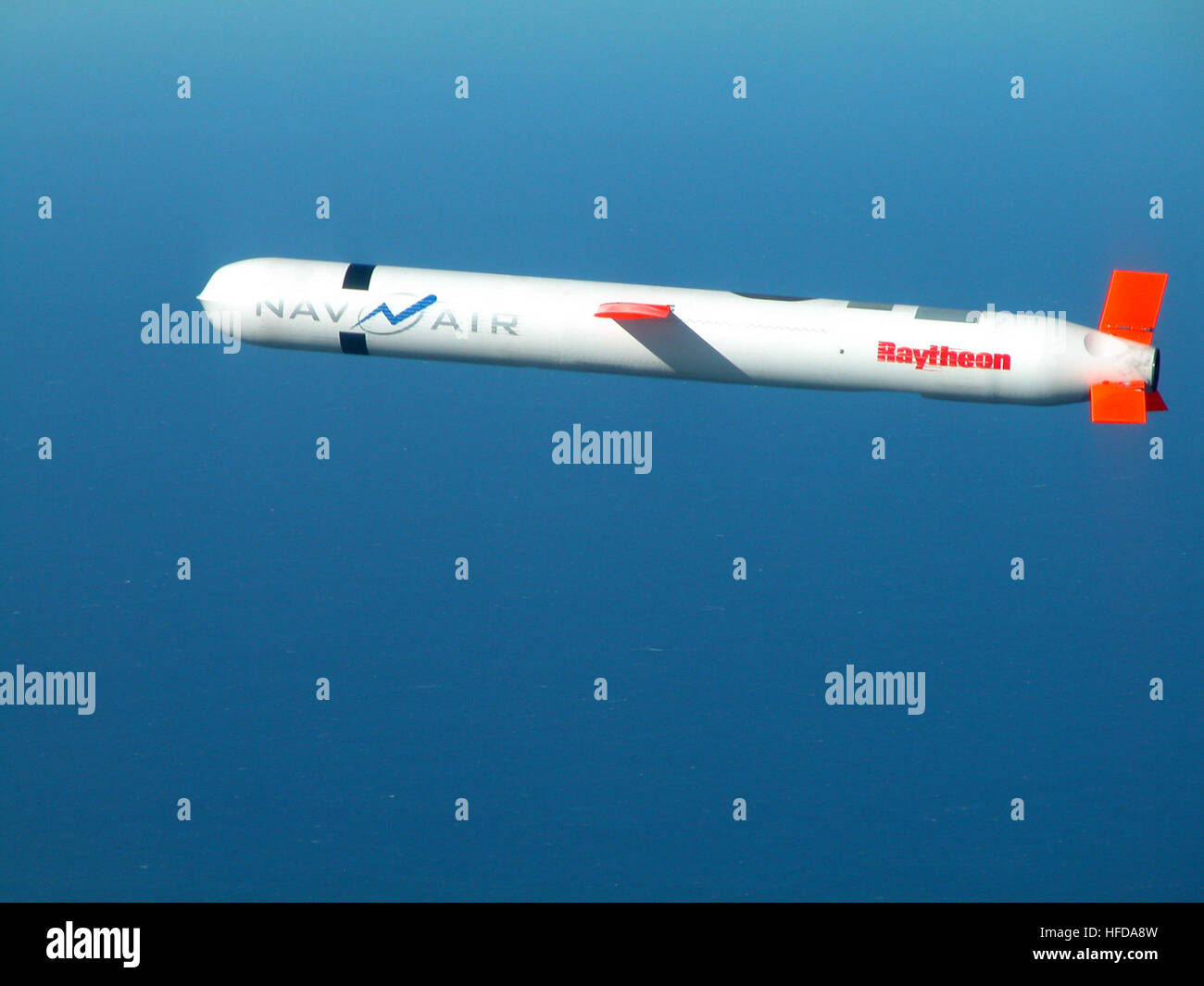 The missile successfully completed a vertical underwater launch hi-res ...