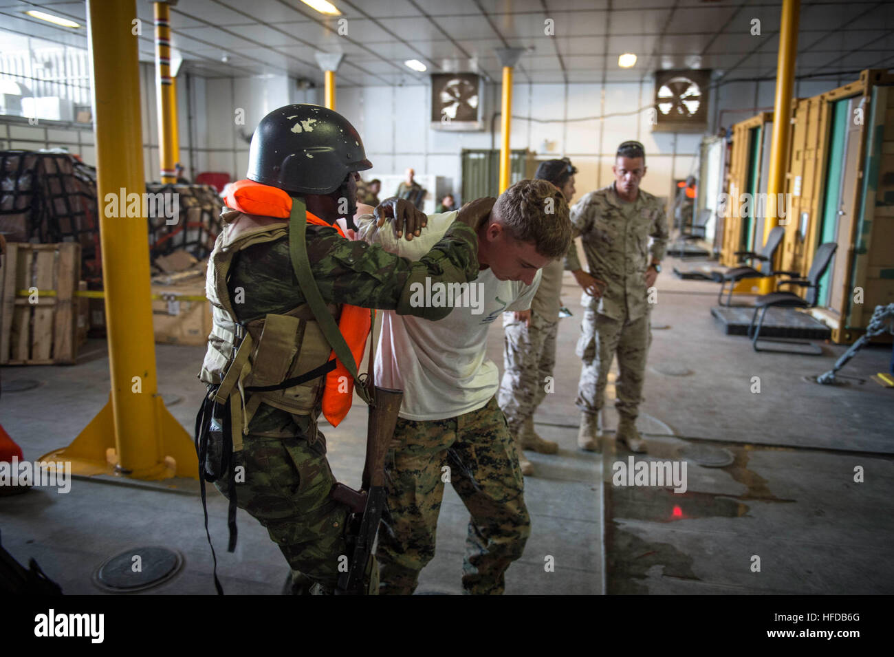 Angolan navy hi-res stock photography and images - Alamy