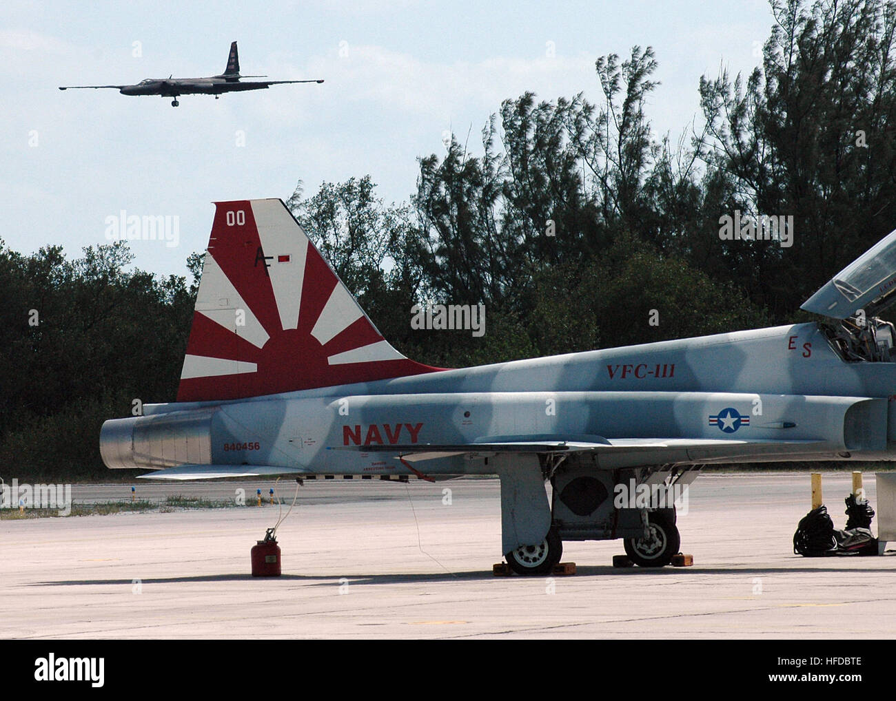 A U.S. Air Force U-2S aircraft lands at Naval Air Station Key West ...