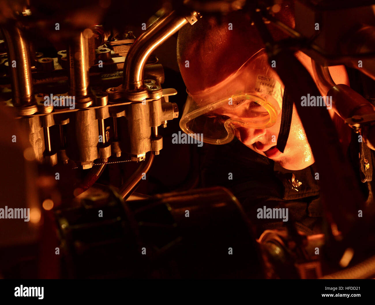 U.S. Navy Gas Turbine System Technician (Mechanical) 3rd Class Dallas ...