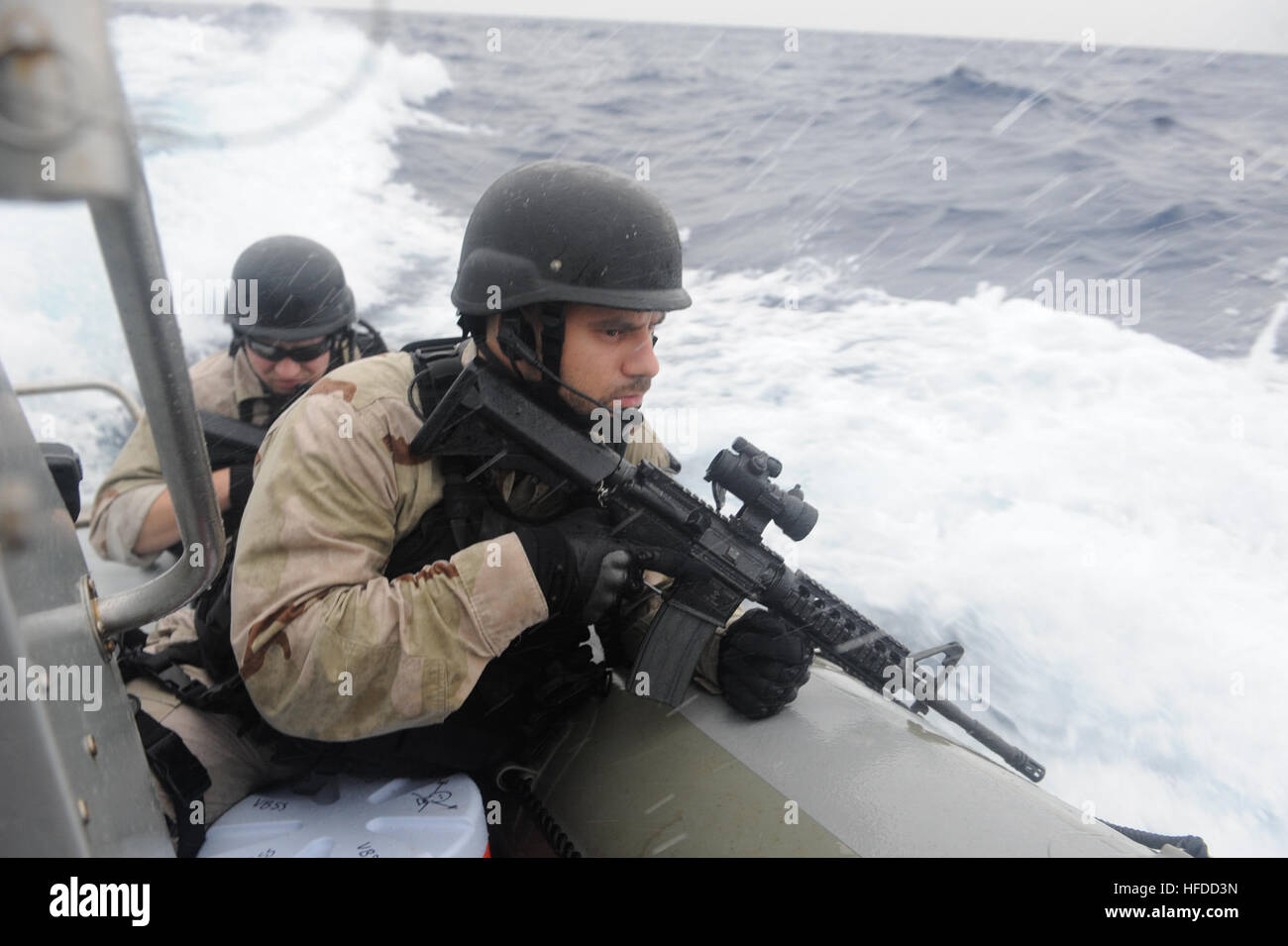 Operation specialist aboard uss hi-res stock photography and images - Alamy