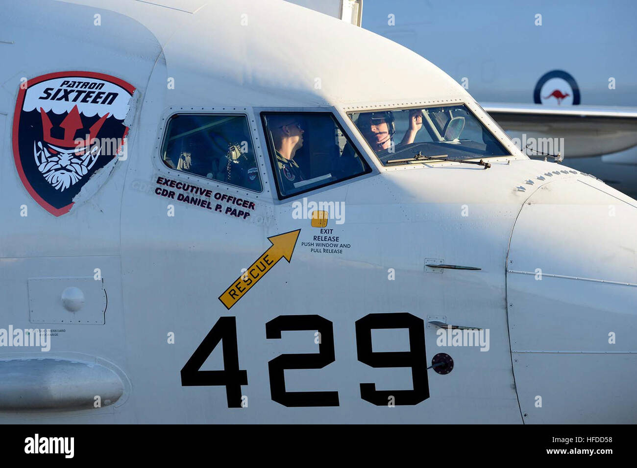 U s navy lt cmdr david hi-res stock photography and images - Alamy
