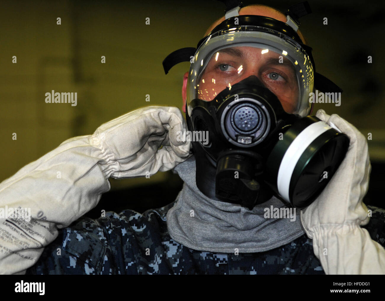 U.S. Navy Yeoman Seaman Michael Barnes, assigned to the administration ...