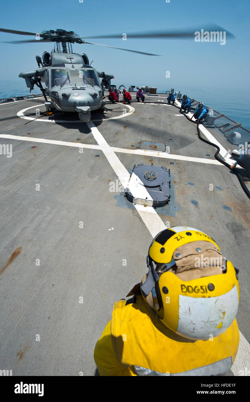 Arleigh burke flight ii hi-res stock photography and images - Alamy