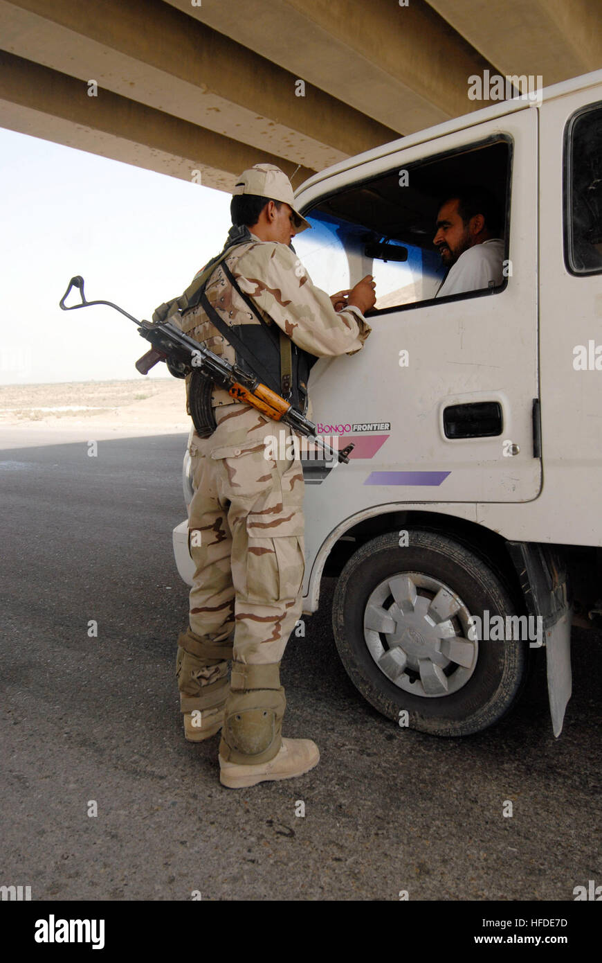 U.S. Army soldiers from the 1-150th Armored Reconnaissance Squadron ...