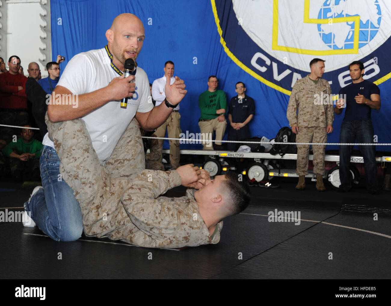 Wrestling organization hi-res stock photography and images - Alamy