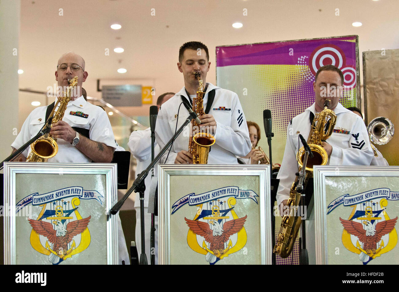 Uss drescher hi-res stock photography and images - Alamy