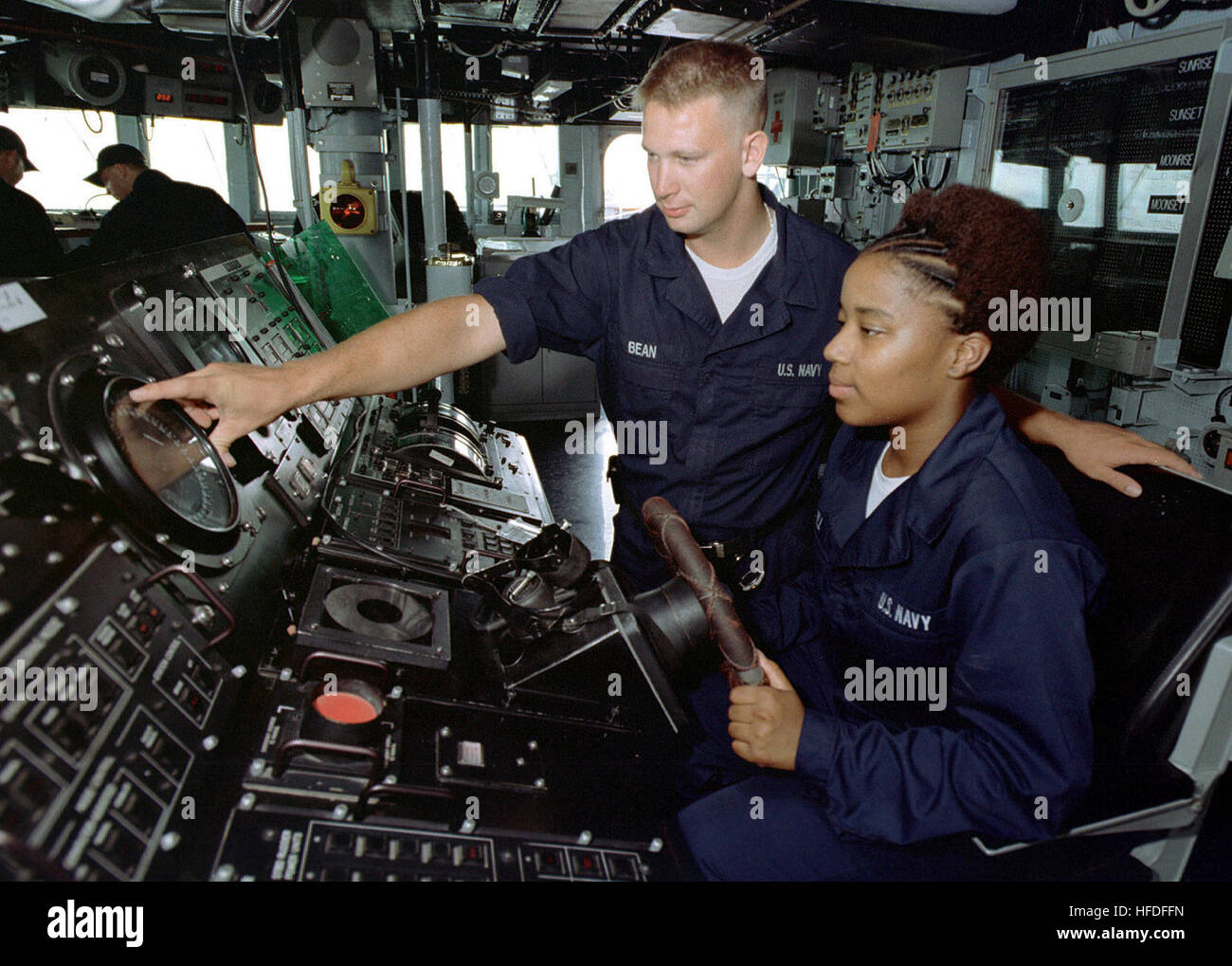 000708-N-7412M-011 ABOARD USS HOPPER (July 8, 2000) -- Seaman Jody Bean ...