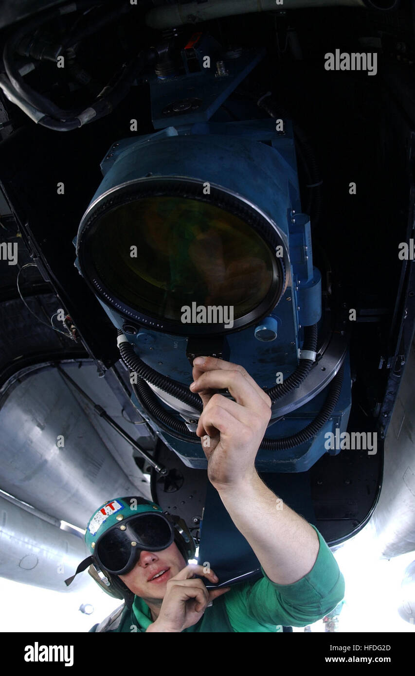 Tactical air reconnaissance pod system hi-res stock photography and ...