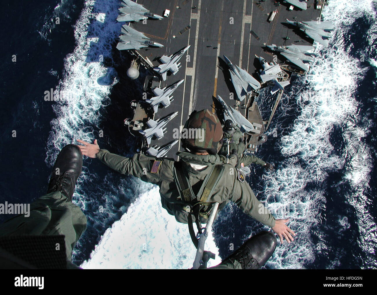 Special purpose insertion extraction spie hi-res stock photography and ...