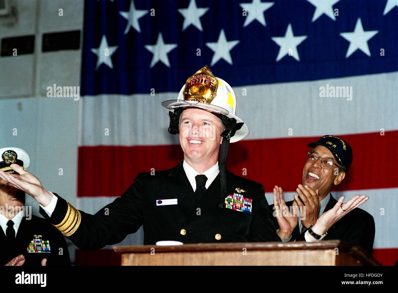 World trade center flag hi-res stock photography and images - Alamy