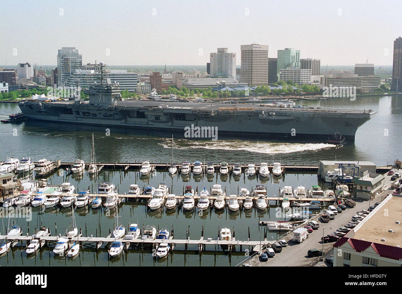Todd shipyards hi-res stock photography and images - Alamy