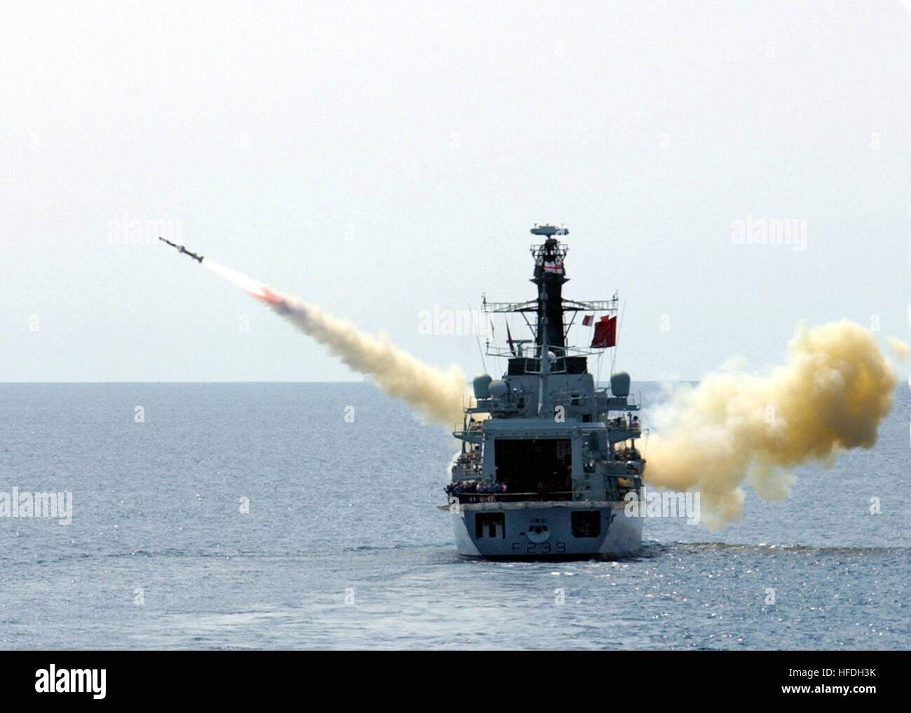 Uss wainwright ocean hi-res stock photography and images - Alamy