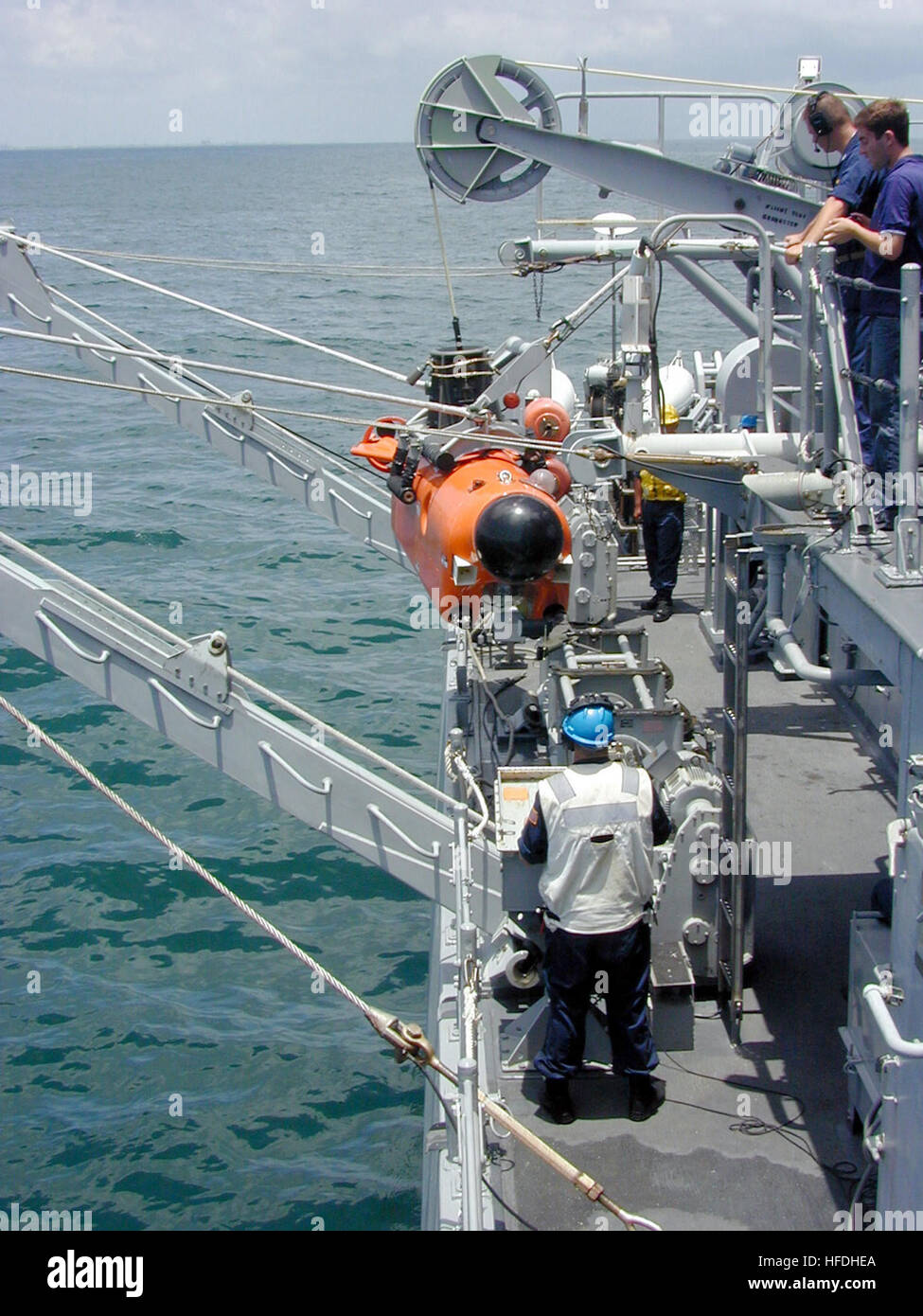 020722-N-5745B-003 At sea aboard USS Champion (MCM 4) Jul. 22, 2002 ...