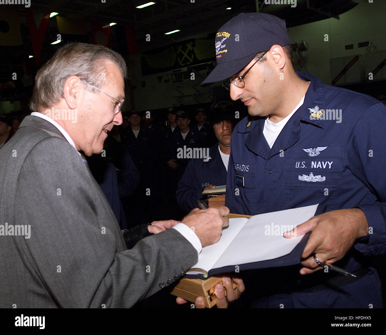 Secretary defense donald rumsfeld visits hi-res stock photography and ...