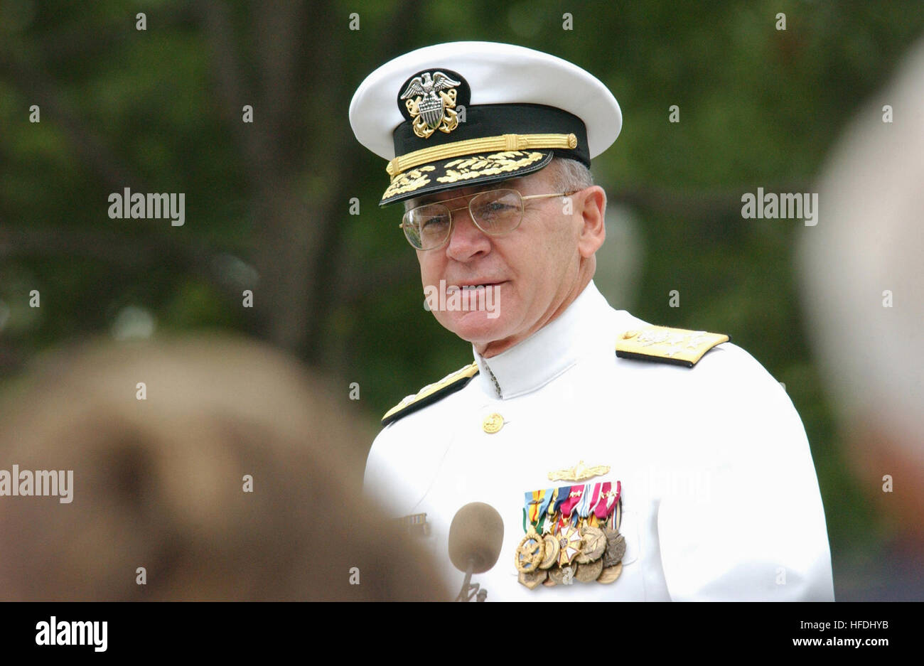 Chief naval operations admiral vern hi-res stock photography and images ...