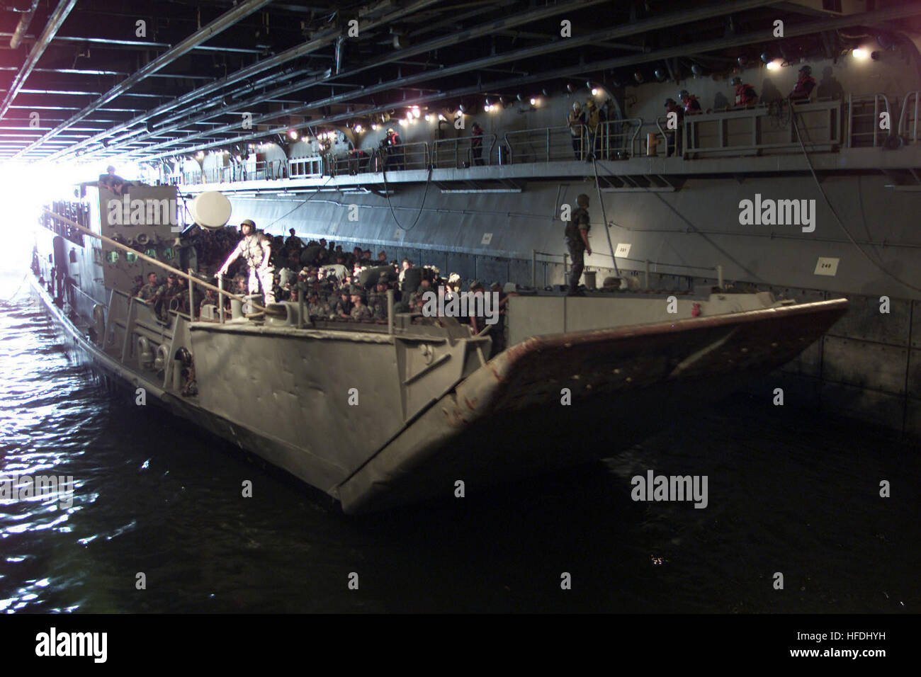 Ulchi focus lens 2002 hi-res stock photography and images - Alamy