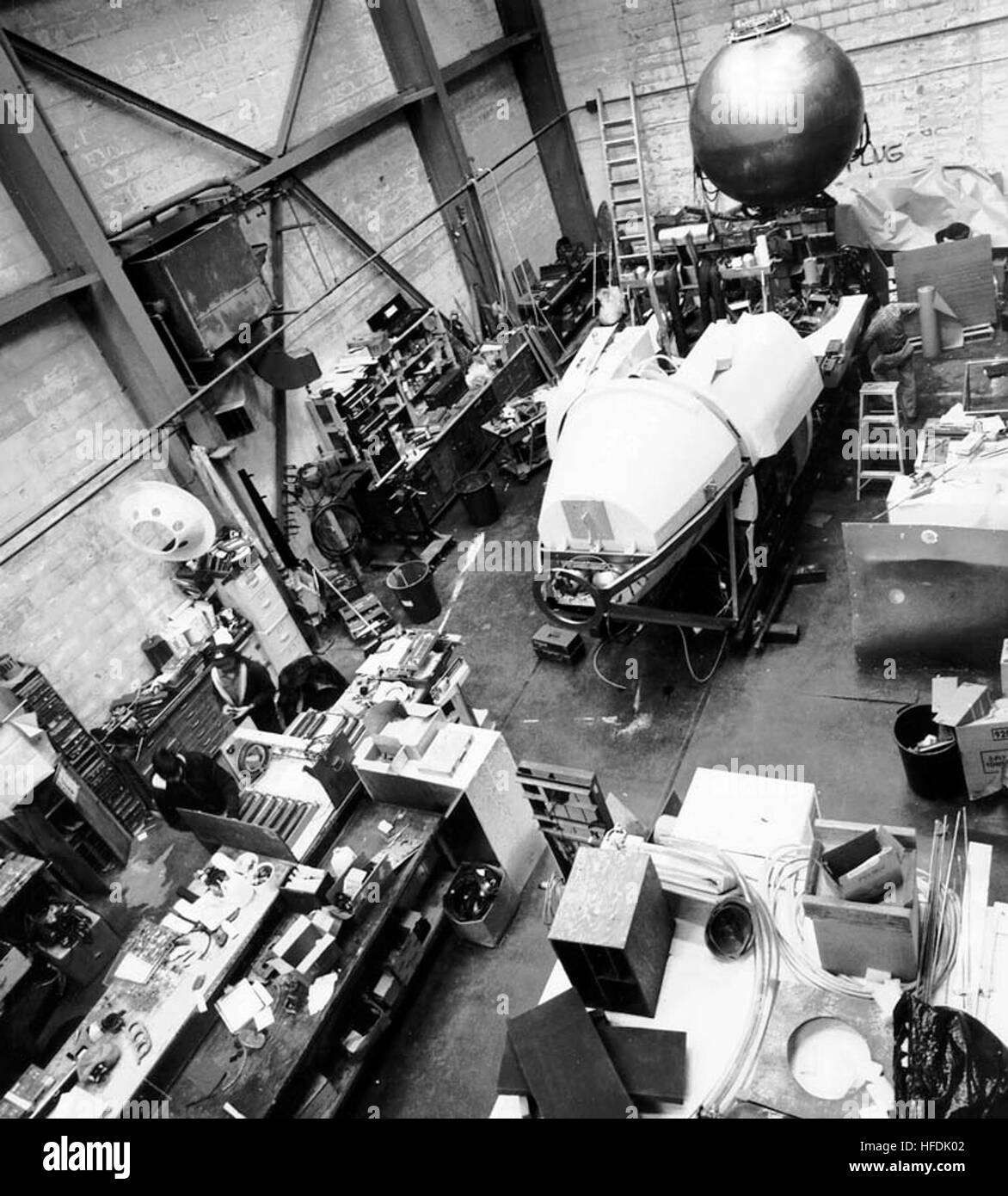 Alvin (DSV-2) gets refitted with new personal sphere Stock Photo - Alamy