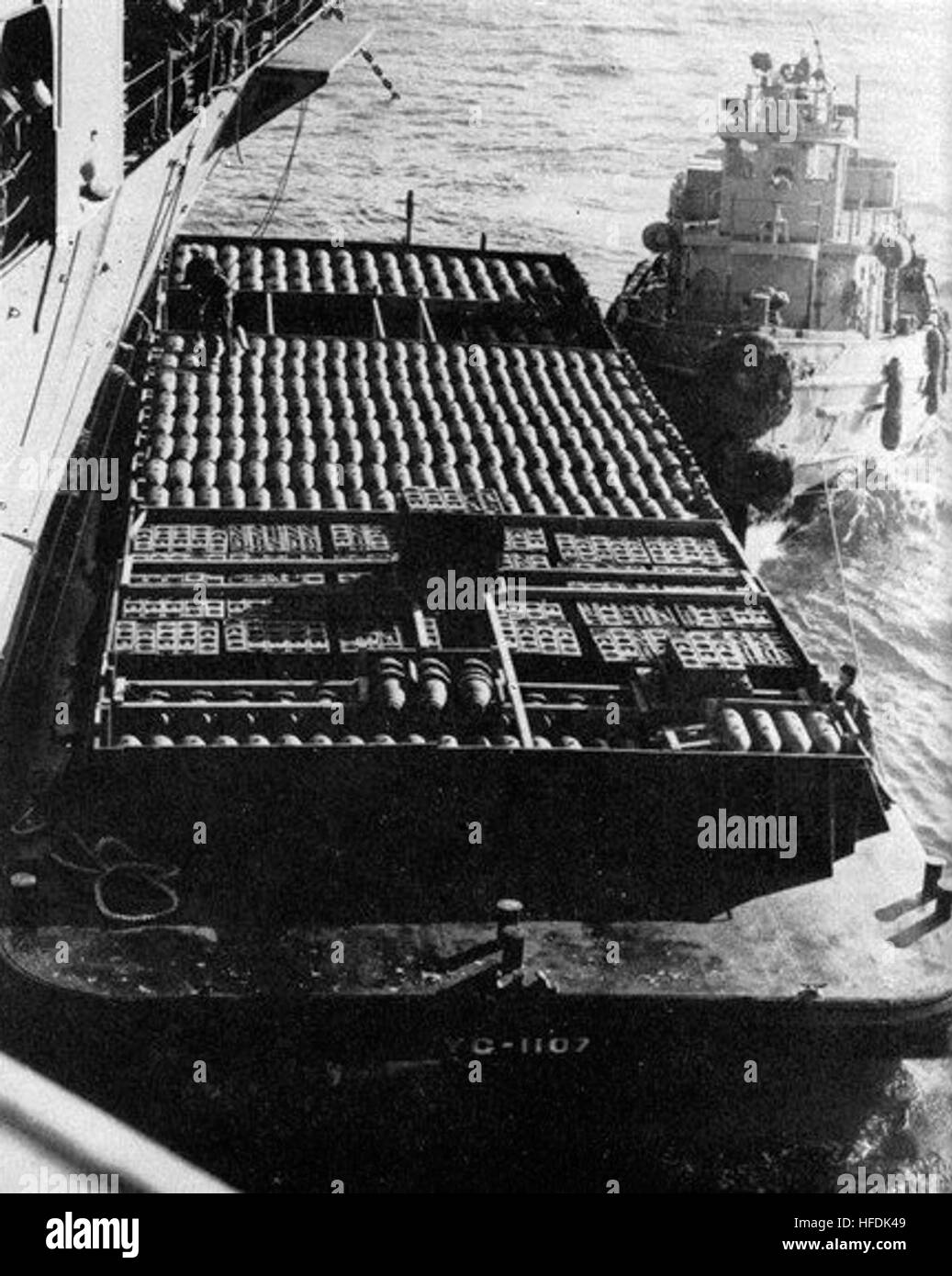 Uss bon homme richard cv 31 hi-res stock photography and images - Alamy