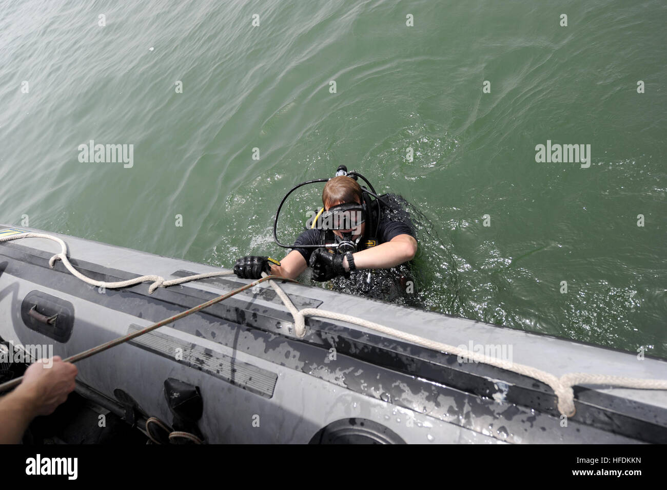 Petty officer 2nd class justin hi-res stock photography and images - Alamy